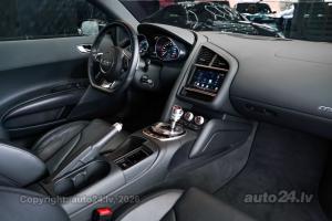 Black Audi R8 2014 in Tallinn, with an engine capacity of 5.20 L and mileage of 15 thousand km for 104900 €, photo 11 on AUTOMOTO.COM.LV