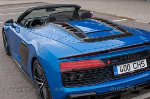 Blue Audi R8 2021 in Tallinn, with an engine capacity of 5.20 L and mileage of 72 thousand km for 149000 €, photo 6 on AUTOMOTO.COM.LV