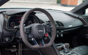 Blue Audi R8 2021 in Tallinn, with an engine capacity of 5.20 L and mileage of 72 thousand km for 149000 €, photo 14 on AUTOMOTO.COM.LV
