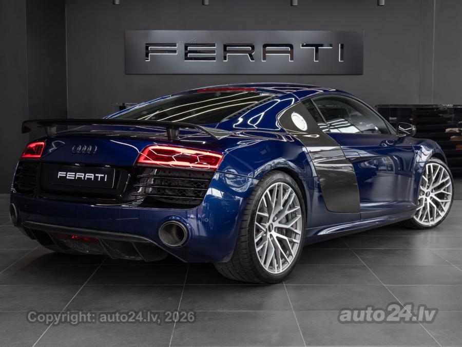Zils Audi R8 2013 Tallina, ar dzinēja tilpumu 5.20 L un nobraukumu 68 tūkst. km par 94900 €, foto 3 vietnē AUTOMOTO.COM.LV