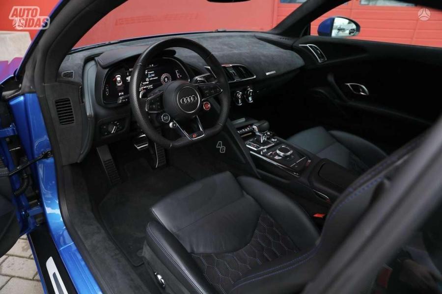 Zils Audi R8 2019 Marijampole, ar dzinēja tilpumu 5.20 L un nobraukumu 59 tūkst. km par 119950 €, foto 23 vietnē AUTOMOTO.COM.LV