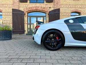 Grey Audi R8 2014 in Riga, with an engine capacity of 5.20 L and mileage of 59 thousand km for 79500 €, photo 8 on AUTOMOTO.COM.LV