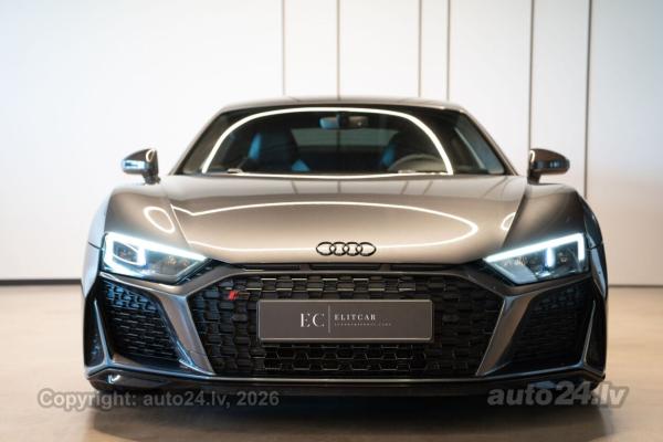 Grey Audi R8 2019 in Tallinn, with an engine capacity of 5.20 L and mileage of 56 thousand km for 140000 €, photo 3 on AUTOMOTO.COM.LV