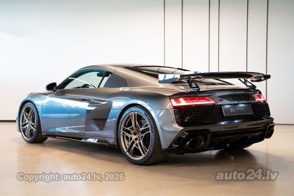 Grey Audi R8 2019 in Tallinn, with an engine capacity of 5.20 L and mileage of 56 thousand km for 140000 €, photo 9 on AUTOMOTO.COM.LV