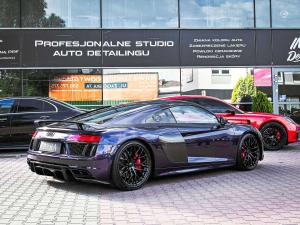 Violets Audi R8 2018 Viļņa, ar dzinēja tilpumu 5.20 L un nobraukumu 41 tūkst. km par 110000 €, foto 12 vietnē AUTOMOTO.COM.LV