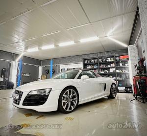 Balts Audi R8 2012 Rīga, ar dzinēja tilpumu 5.20 L un nobraukumu 84 tūkst. km par 69800 €, foto 4 vietnē AUTOMOTO.COM.LV