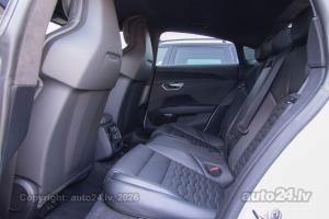 White Audi RS e-tron GT 2021 in Tallinn, with an engine capacity of 0.00 L and mileage of 42 thousand km for 65900 €, photo 13 on AUTOMOTO.COM.LV