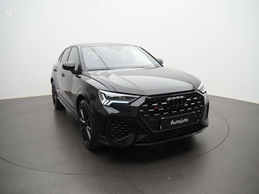 Black Audi RS Q3 2023 in Vilnius, with an engine capacity of 2.50 L and mileage of 37 thousand km for 54500 €, photo 4 on AUTOMOTO.COM.LV