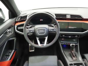 Black Audi RS Q3 2023 in Vilnius, with an engine capacity of 2.50 L and mileage of 37 thousand km for 54500 €, photo 20 on AUTOMOTO.COM.LV