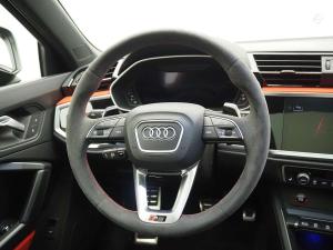 Black Audi RS Q3 2023 in Vilnius, with an engine capacity of 2.50 L and mileage of 37 thousand km for 54500 €, photo 22 on AUTOMOTO.COM.LV