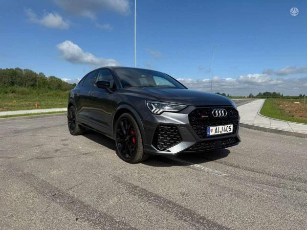 Pelēks Audi RS Q3 2021 Kauņa, ar dzinēja tilpumu 2.50 L un nobraukumu 75 tūkst. km par 33900 €, foto 1 vietnē AUTOMOTO.COM.LV