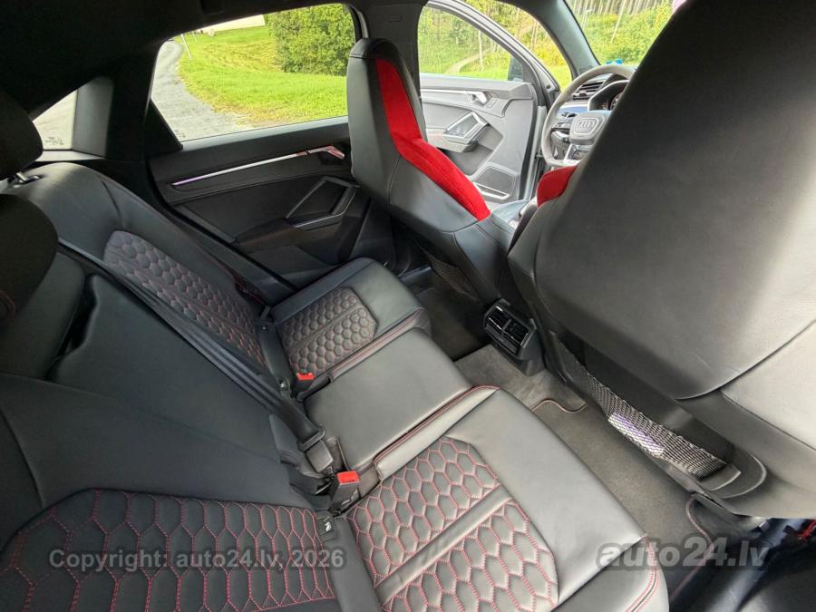 Grey Audi RS Q3 2020 in Tallinn, with an engine capacity of 2.50 L and mileage of 170 thousand km for 44500 €, photo 13 on AUTOMOTO.COM.LV