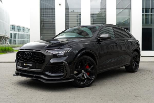 Black Audi RS Q8 2021 in Vilnius, with an engine capacity of 4.00 L and mileage of 54 thousand km for 95000 €, photo 1 on AUTOMOTO.COM.LV