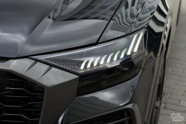 Black Audi RS Q8 2021 in Vilnius, with an engine capacity of 4.00 L and mileage of 54 thousand km for 95000 €, photo 4 on AUTOMOTO.COM.LV