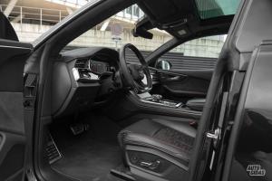 Black Audi RS Q8 2021 in Vilnius, with an engine capacity of 4.00 L and mileage of 54 thousand km for 95000 €, photo 17 on AUTOMOTO.COM.LV