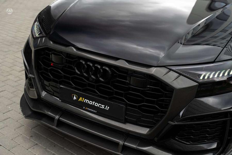 Melns Audi RS Q8 2021 Viļņa, ar dzinēja tilpumu 4.00 L un nobraukumu 54 tūkst. km par 92500 €, foto 4 vietnē AUTOMOTO.COM.LV