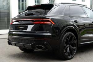 Melns Audi RS Q8 2021 Viļņa, ar dzinēja tilpumu 4.00 L un nobraukumu 54 tūkst. km par 92500 €, foto 14 vietnē AUTOMOTO.COM.LV