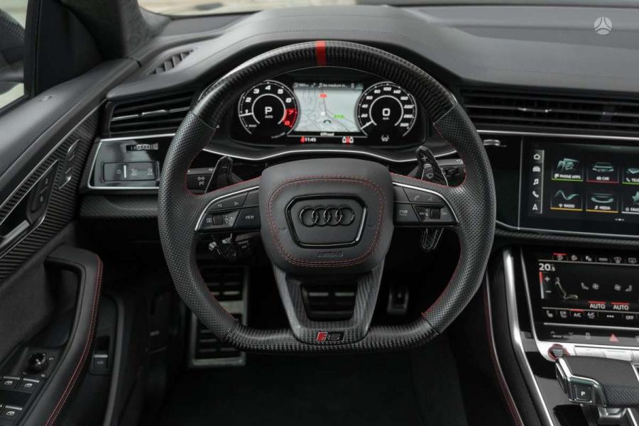 Melns Audi RS Q8 2021 Viļņa, ar dzinēja tilpumu 4.00 L un nobraukumu 54 tūkst. km par 92500 €, foto 21 vietnē AUTOMOTO.COM.LV