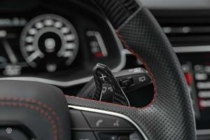 Melns Audi RS Q8 2021 Viļņa, ar dzinēja tilpumu 4.00 L un nobraukumu 54 tūkst. km par 92500 €, foto 40 vietnē AUTOMOTO.COM.LV