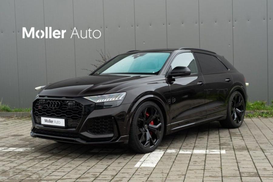 Melns Audi RS Q8 2021 Viļņa, ar dzinēja tilpumu 4.00 L un nobraukumu 72 tūkst. km par 88000 €, foto 1 vietnē AUTOMOTO.COM.LV