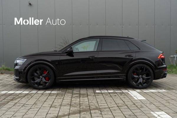 Melns Audi RS Q8 2021 Viļņa, ar dzinēja tilpumu 4.00 L un nobraukumu 72 tūkst. km par 88000 €, foto 4 vietnē AUTOMOTO.COM.LV