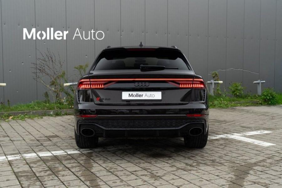 Melns Audi RS Q8 2021 Viļņa, ar dzinēja tilpumu 4.00 L un nobraukumu 72 tūkst. km par 88000 €, foto 7 vietnē AUTOMOTO.COM.LV