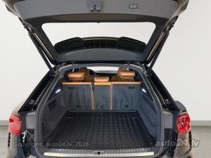 Melns Audi RS Q8 2024 Tallina, ar dzinēja tilpumu 4.00 L un nobraukumu 44 tūkst. km par 96900 €, foto 20 vietnē AUTOMOTO.COM.LV