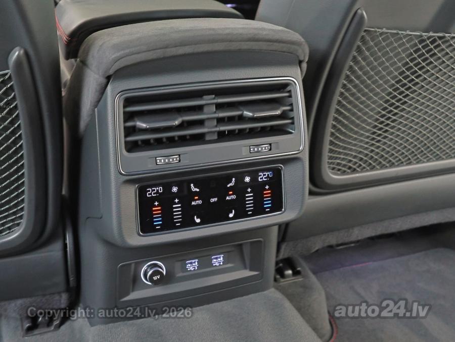 Черный Ауди RS Q8 2020 в Таллин, объемом двигателя 4.00 л и пробегом 87 тыс. км за 80900 €, фото 15 на AUTOMOTO.COM.LV