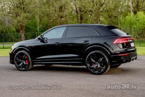 Melns Audi RS Q8 2022 Pērnava, ar dzinēja tilpumu 4.00 L un nobraukumu 107 tūkst. km par 93900 €, foto 4 vietnē AUTOMOTO.COM.LV