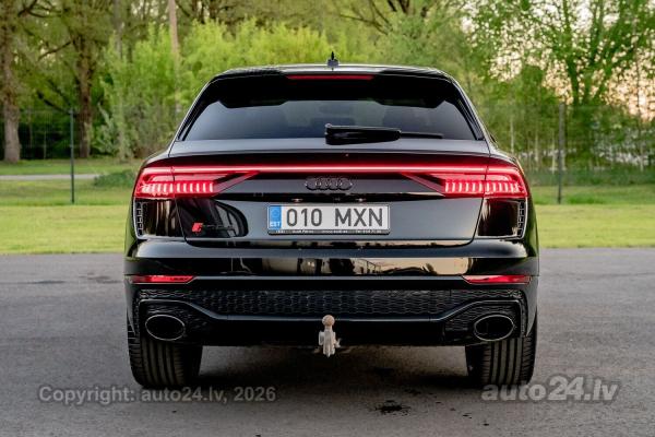 Melns Audi RS Q8 2022 Pērnava, ar dzinēja tilpumu 4.00 L un nobraukumu 107 tūkst. km par 93900 €, foto 4 vietnē AUTOMOTO.COM.LV