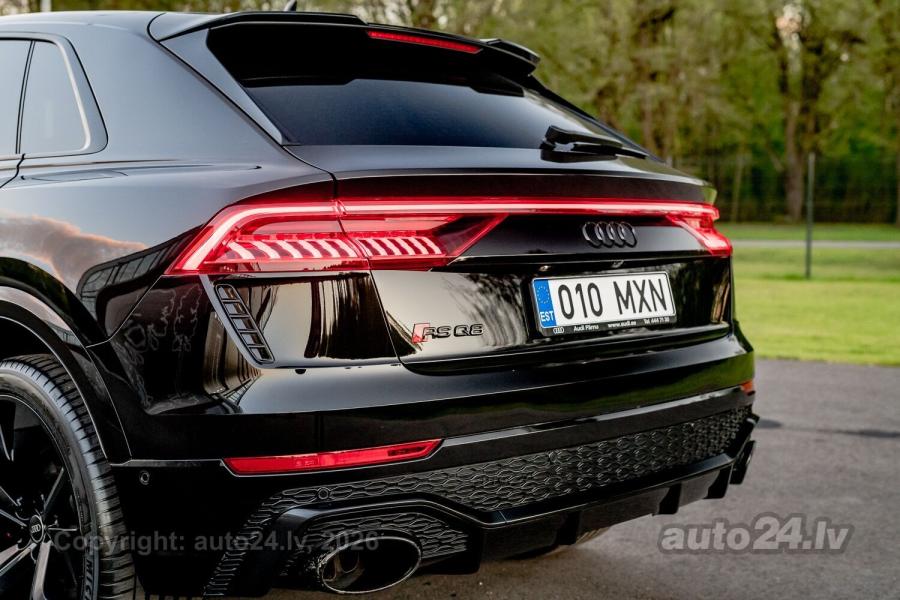 Melns Audi RS Q8 2022 Pērnava, ar dzinēja tilpumu 4.00 L un nobraukumu 107 tūkst. km par 93900 €, foto 12 vietnē AUTOMOTO.COM.LV