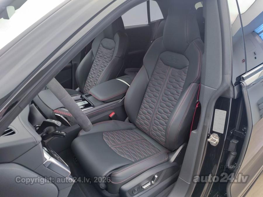 Черный Ауди RS Q8 2023 в Тарту, объемом двигателя 4.00 л и пробегом 42 тыс. км за 99900 €, фото 7 на AUTOMOTO.COM.LV