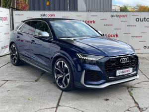Blue Audi RS Q8 2020 in Vilnius, with an engine capacity of 4.00 L and mileage of 76 thousand km for 89999 €, photo 3 on AUTOMOTO.COM.LV