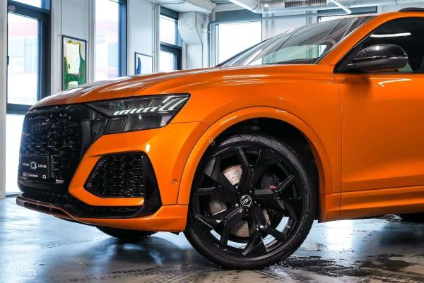 Audi RS Q8 2020 in Marijampole, with an engine capacity of 4.00 L and mileage of 136 thousand km for 72950 €, photo 6 on AUTOMOTO.COM.LV