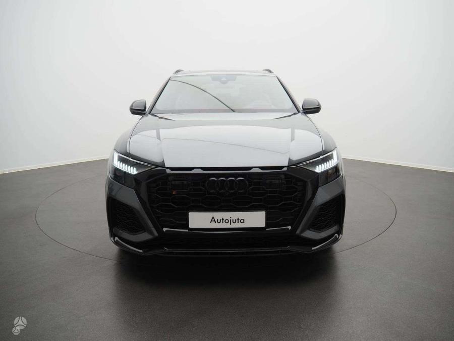 Grey Audi RS Q8 2020 in Vilnius, with an engine capacity of 4.00 L and mileage of 71 thousand km for 93000 €, photo 3 on AUTOMOTO.COM.LV