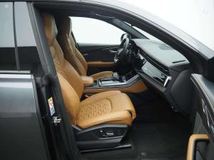 Grey Audi RS Q8 2020 in Vilnius, with an engine capacity of 4.00 L and mileage of 71 thousand km for 93000 €, photo 9 on AUTOMOTO.COM.LV