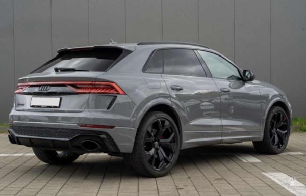Grey Audi RS Q8 2022 in Klaipeda, with an engine capacity of 4.00 L and mileage of 130 thousand km for 87000 €, photo 6 on AUTOMOTO.COM.LV