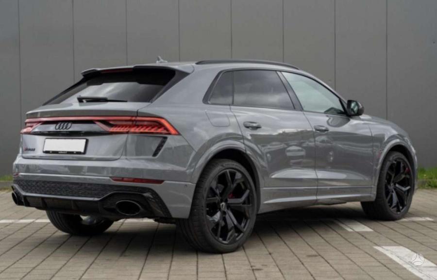 Grey Audi RS Q8 2022 in Klaipeda, with an engine capacity of 4.00 L and mileage of 130 thousand km for 87000 €, photo 7 on AUTOMOTO.COM.LV