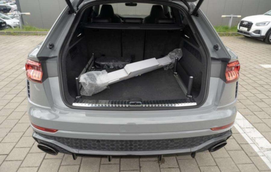 Grey Audi RS Q8 2022 in Klaipeda, with an engine capacity of 4.00 L and mileage of 130 thousand km for 87000 €, photo 13 on AUTOMOTO.COM.LV