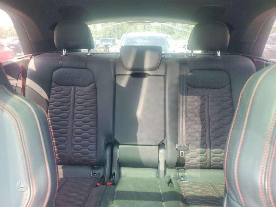 Grey Audi RS Q8 2023 in Klaipeda, with an engine capacity of 4.00 L and mileage of 41 thousand km for 40000 €, photo 11 on AUTOMOTO.COM.LV