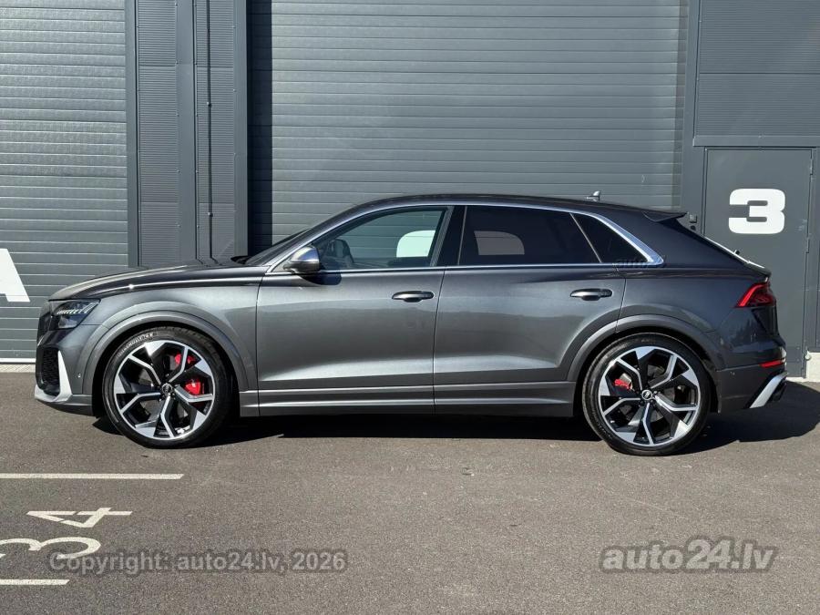 Серый Ауди RS Q8 2021 в Таллин, объемом двигателя 4.00 л и пробегом 57 тыс. км за 79995 €, фото 25 на AUTOMOTO.COM.LV