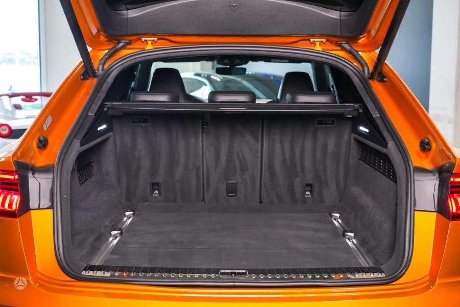 Oranžs Audi RS Q8 2020 Kauņa, ar dzinēja tilpumu 4.00 L un nobraukumu 136 tūkst. km par 65950 €, foto 15 vietnē AUTOMOTO.COM.LV