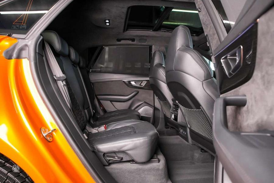 Oranžs Audi RS Q8 2020 Kauņa, ar dzinēja tilpumu 4.00 L un nobraukumu 136 tūkst. km par 65950 €, foto 36 vietnē AUTOMOTO.COM.LV