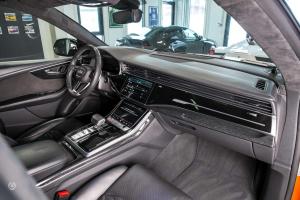 Oranžs Audi RS Q8 2020 Kauņa, ar dzinēja tilpumu 4.00 L un nobraukumu 136 tūkst. km par 65950 €, foto 39 vietnē AUTOMOTO.COM.LV