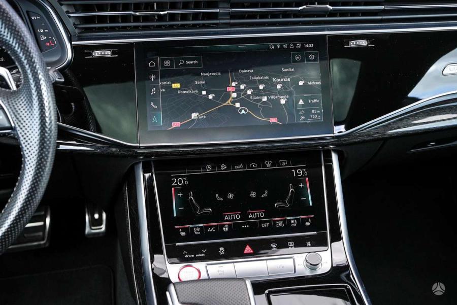 Oranžs Audi RS Q8 2020 Kauņa, ar dzinēja tilpumu 4.00 L un nobraukumu 136 tūkst. km par 65950 €, foto 24 vietnē AUTOMOTO.COM.LV