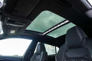 Oranžs Audi RS Q8 2020 Kauņa, ar dzinēja tilpumu 4.00 L un nobraukumu 136 tūkst. km par 65950 €, foto 32 vietnē AUTOMOTO.COM.LV