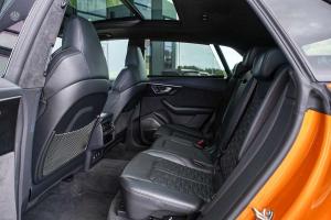 Oranžs Audi RS Q8 2020 Kauņa, ar dzinēja tilpumu 4.00 L un nobraukumu 136 tūkst. km par 65950 €, foto 41 vietnē AUTOMOTO.COM.LV