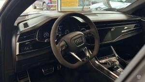 Red Audi RS Q8 2020 in Vilnius, with an engine capacity of 4.00 L and mileage of 102 thousand km for 79989 €, photo 8 on AUTOMOTO.COM.LV