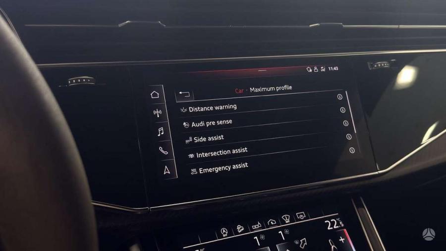 Red Audi RS Q8 2020 in Vilnius, with an engine capacity of 4.00 L and mileage of 102 thousand km for 79989 €, photo 12 on AUTOMOTO.COM.LV