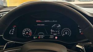 Red Audi RS Q8 2020 in Vilnius, with an engine capacity of 4.00 L and mileage of 102 thousand km for 79989 €, photo 23 on AUTOMOTO.COM.LV